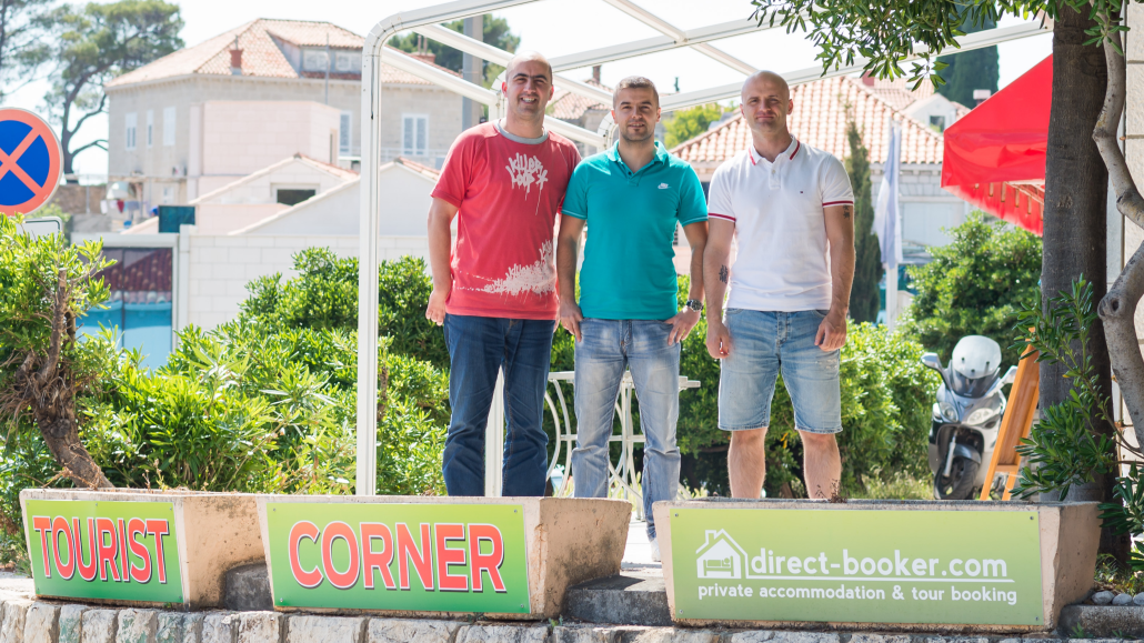 Ljudi vole raditi s Direct Booker-om zato što im mi možemo napraviti ...